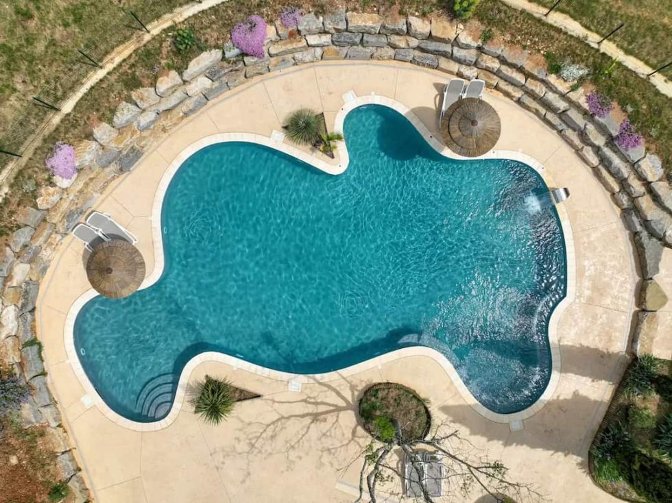 Taille idéale d’une piscine : dimensions, longueur et largeur