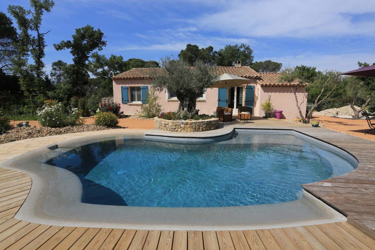Piscine Sans Liner